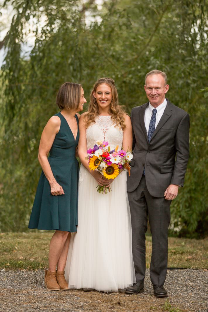 Read These Top Tips for Family Wedding Photos